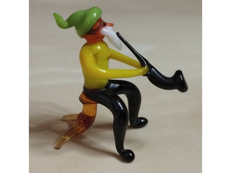 Vintage staklena figura muzičara -sax, ručni rad