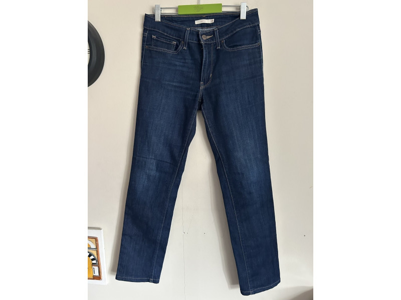 LEVI’S 712 slim