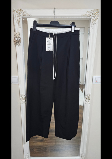 Nove Zara pantalone