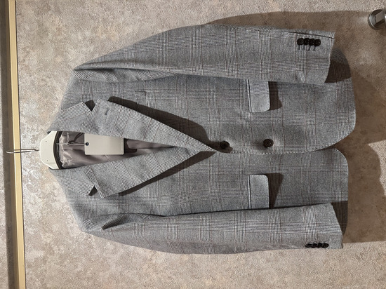 Dan John prelepi sako novo