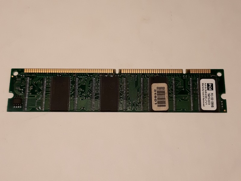 RAM memorija 128MB PC133