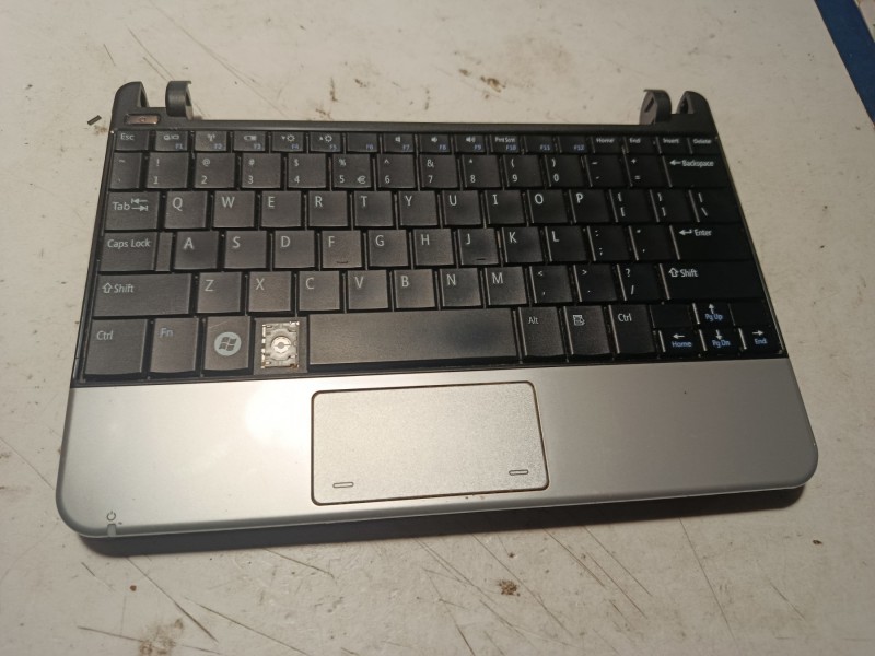 Ne ispravan donji deo Laptopa Dell Inspiron mini 10