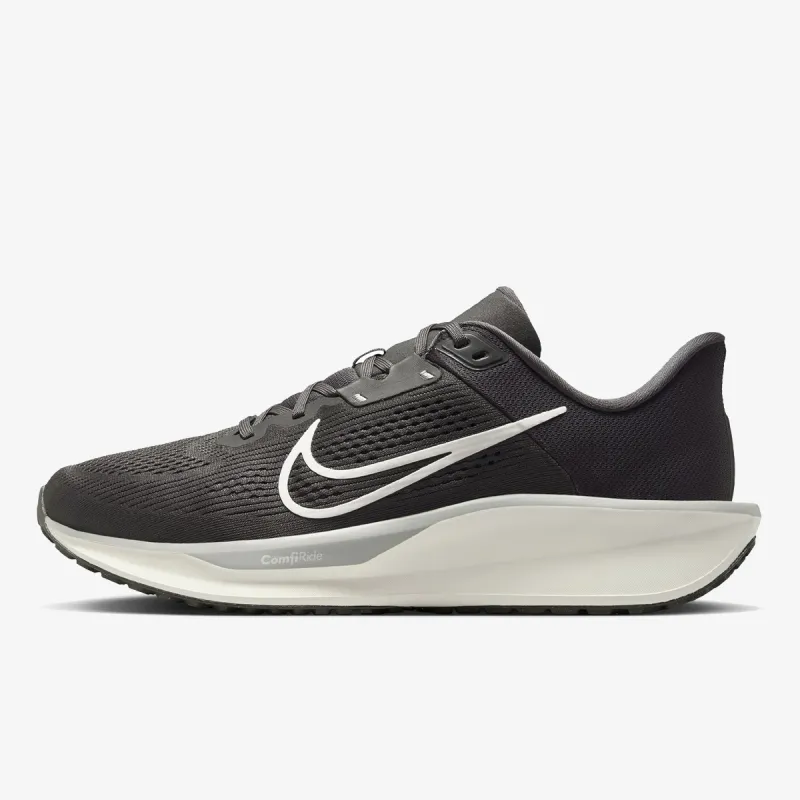 Nike Quest 6