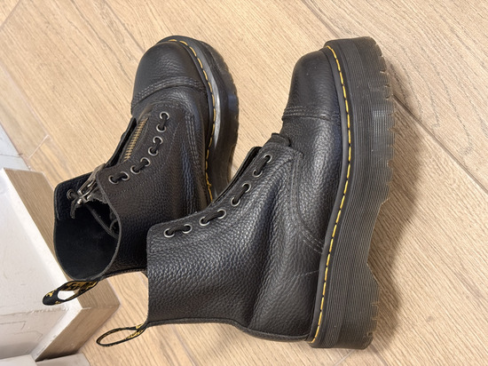 Dr. Martens Sinclair