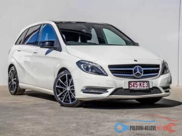 Polovni Delovi Za Mercedes Benz B Klasa W246 Kompletan Auto U Delovima