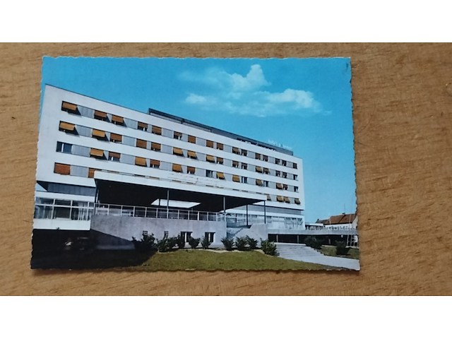 Sisak - Hotel Panonija - Hrvatska - Čista