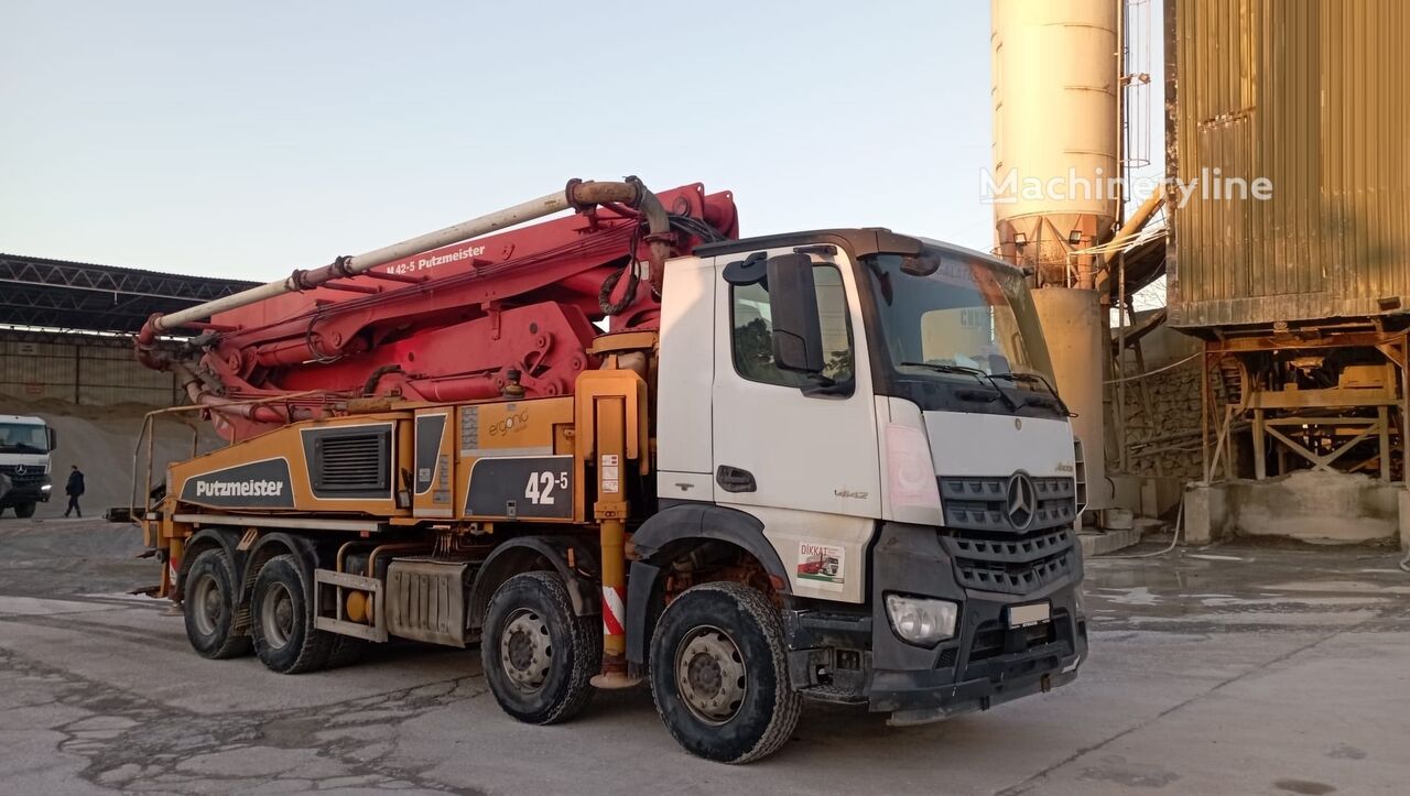 Putzmeister 42-5 na šasiji Mercedes-Benz 4143 pumpa za beton