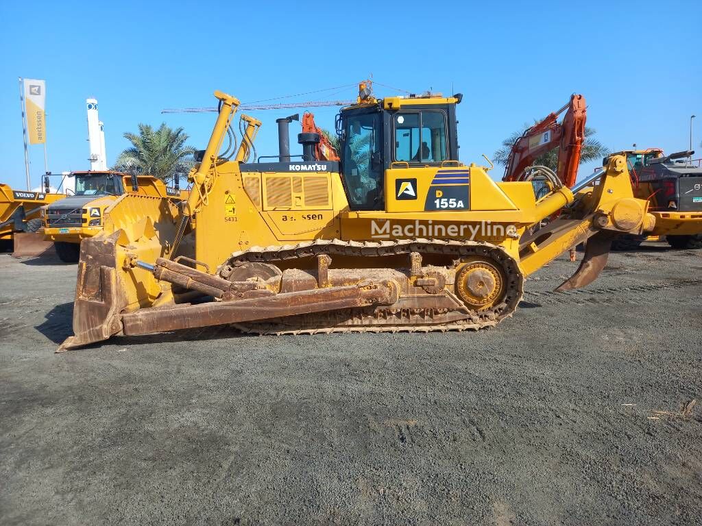 Komatsu D155A-6R (4 pcs available in Abu Dhabi) buldožer