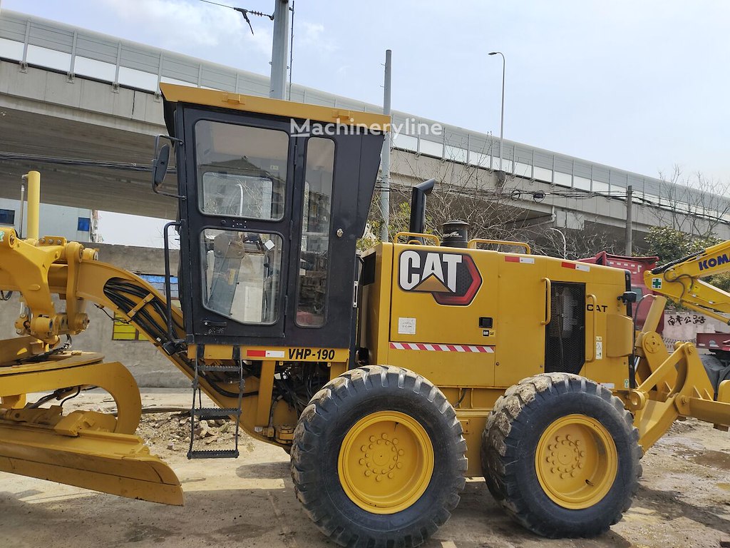 Caterpillar 140K grejder