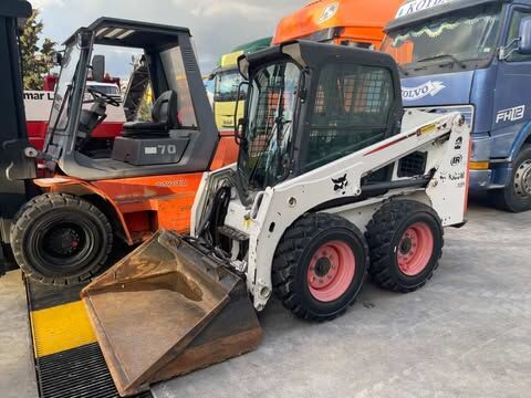 Bobcat S450 SKID mini utovarivač