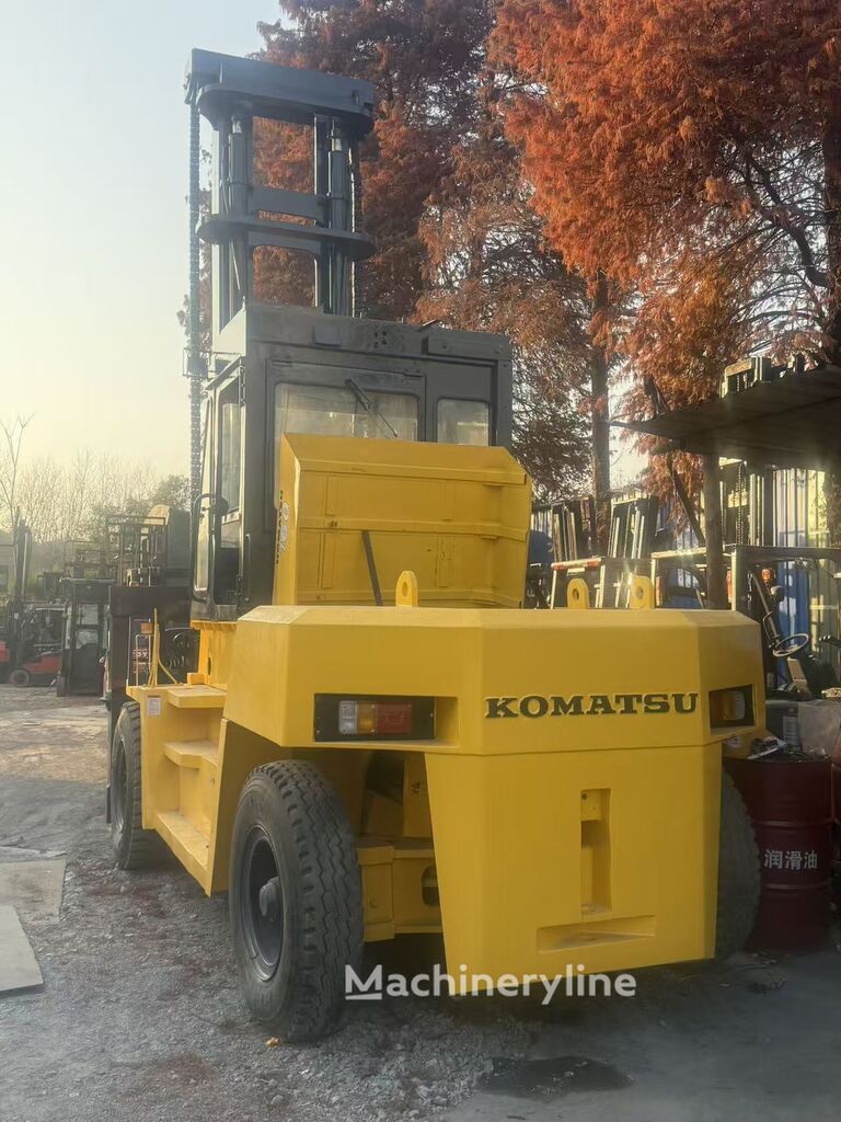 Komatsu FD150 dizel viljuškar