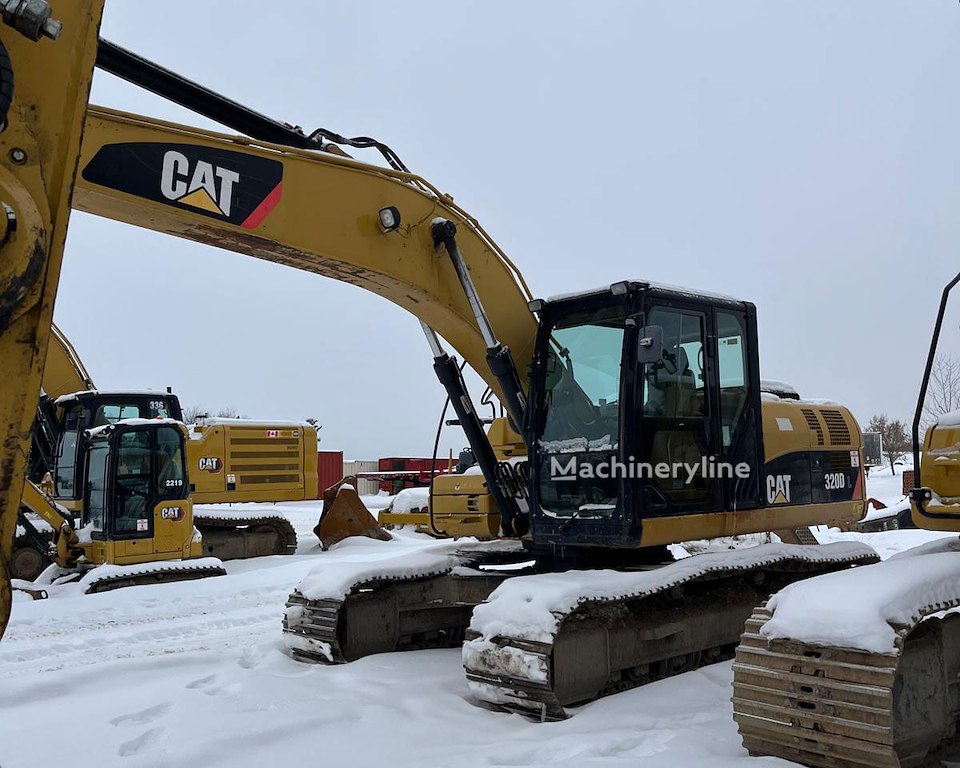 Caterpillar 320D bager guseničar