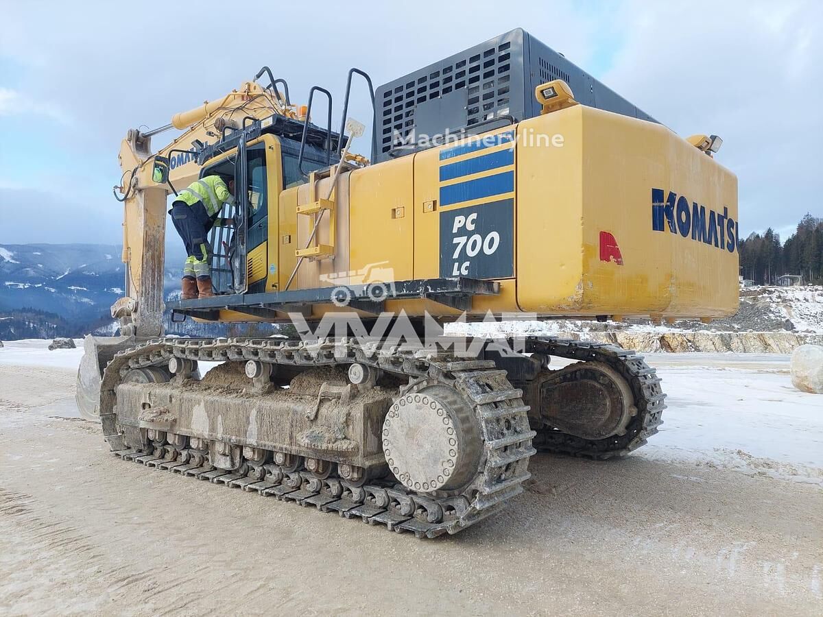 Komatsu PC700LC-11 bager guseničar