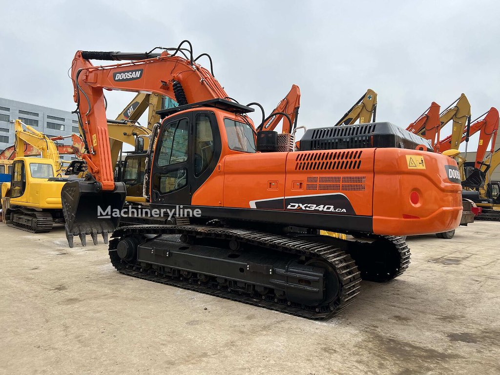 Doosan DX340LCA bager guseničar