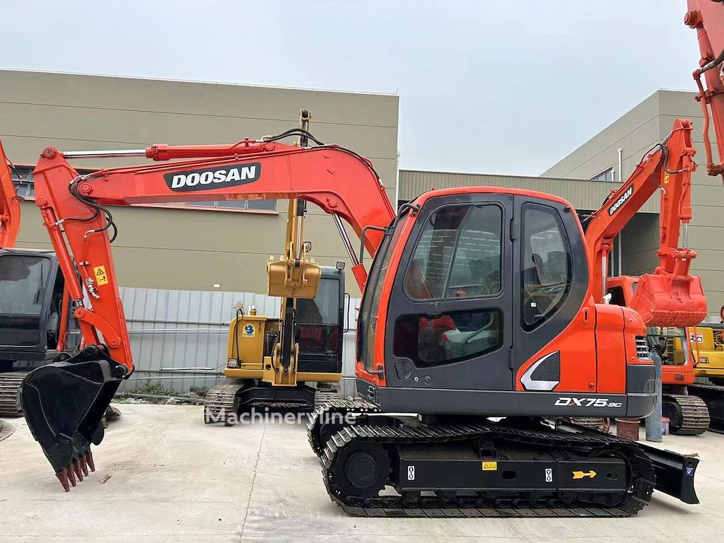 Doosan DX75 mini bager