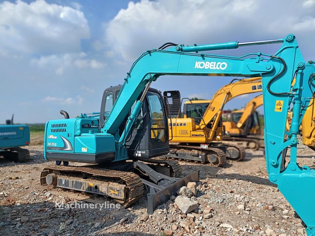 Kobelco SK75 bager guseničar
