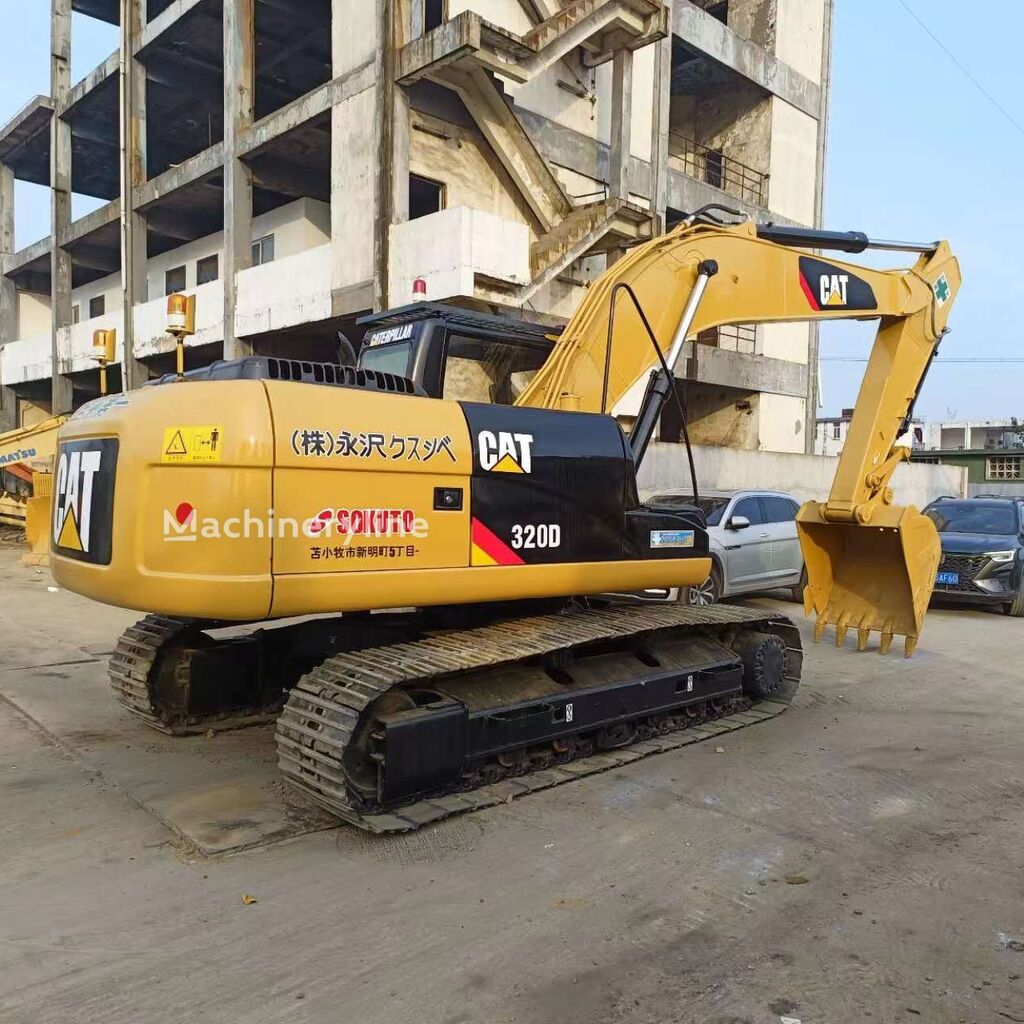 Caterpillar 320D bager guseničar