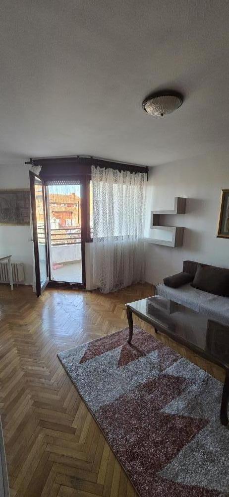 Dimitrija Avramovića , Jednosoban stan za izdavanje, 40m2, 400€