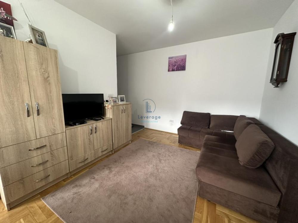 Bukovička, Trosoban stan za izdavanje, 44m2, 450€