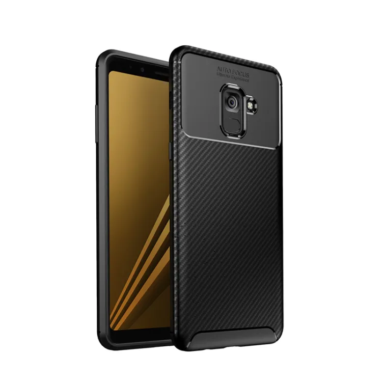 Maska Carbon Defender za Samsung A8 Plus/ A730F (2018) crna.
