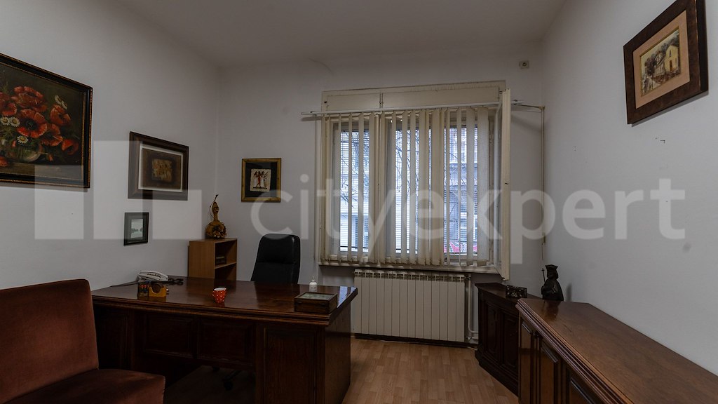 Poslovni prostor za izdavanje BEZ PROVIZIJE: Ostalo, 60m², Knez Miletina, Stari grad - 800€