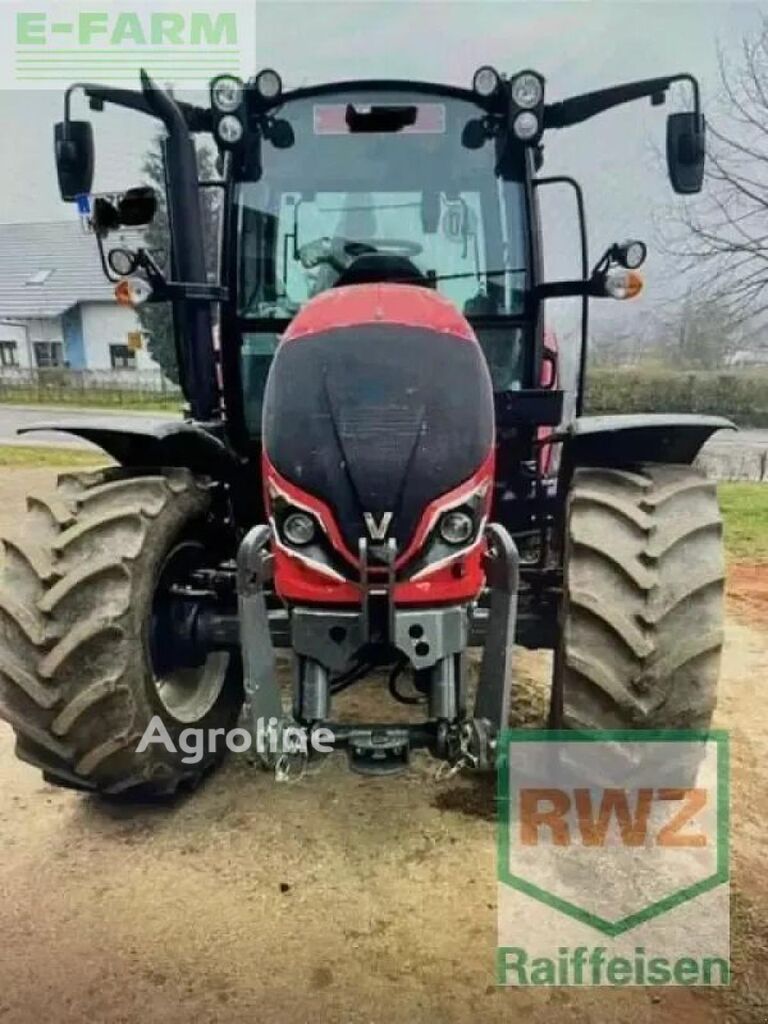 Valtra a85 traktor točkaš