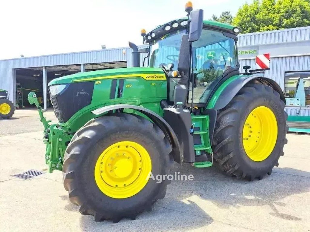 John Deere 6r 250 traktor točkaš