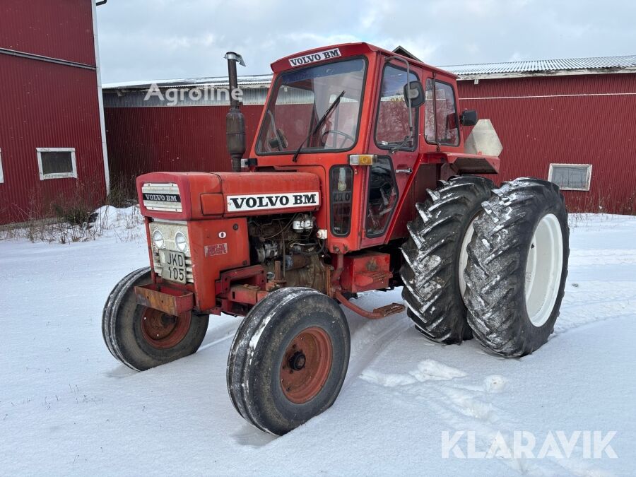 Prodaje se Volvo T 500 traktor točkaš na aukciji