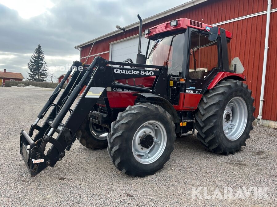 Prodaje se Case IH 895 traktor točkaš na aukciji