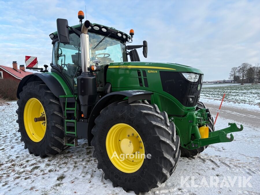 Prodaje se John Deere 6250R traktor točkaš na aukciji