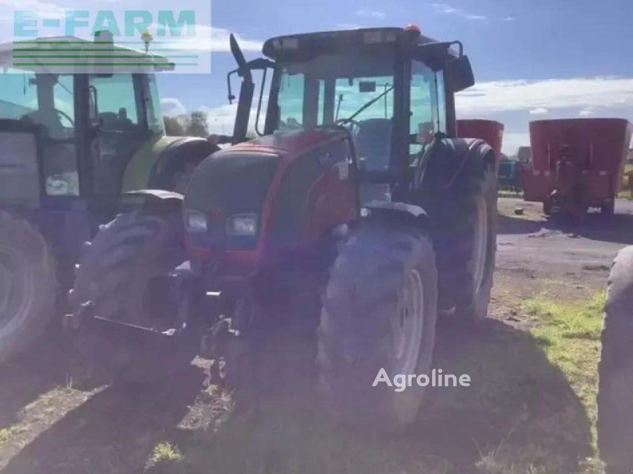 Valtra n111 traktor točkaš