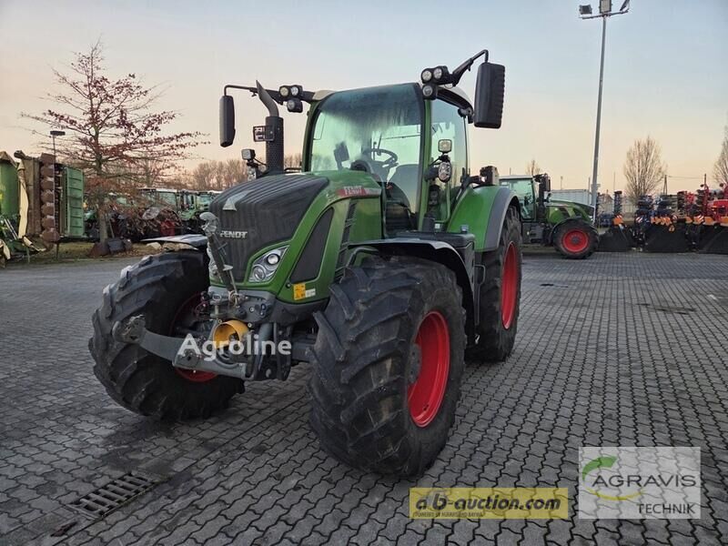 Prodaje se Fendt 718 VARIO GEN-6 traktor točkaš na aukciji
