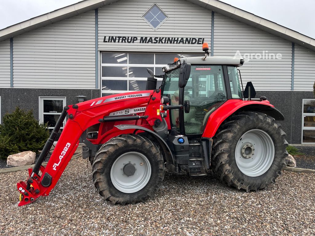 Massey Ferguson 6715 S Dyna6 traktor točkaš