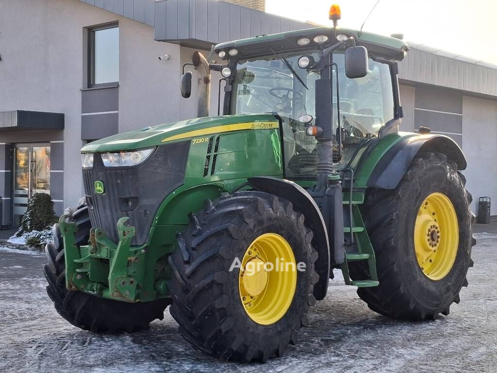 John Deere 7230 R traktor točkaš