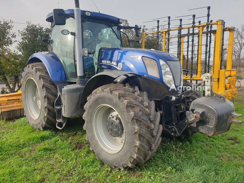 New Holland T7.270 traktor točkaš