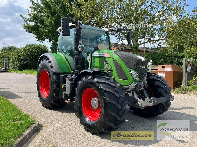 Prodaje se Fendt 724 Vario S4 traktor točkaš na aukciji