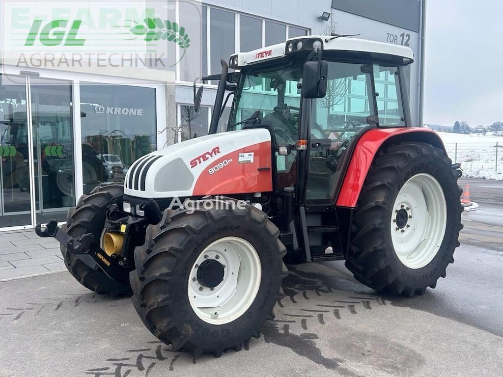 Steyr 9090 m traktor točkaš