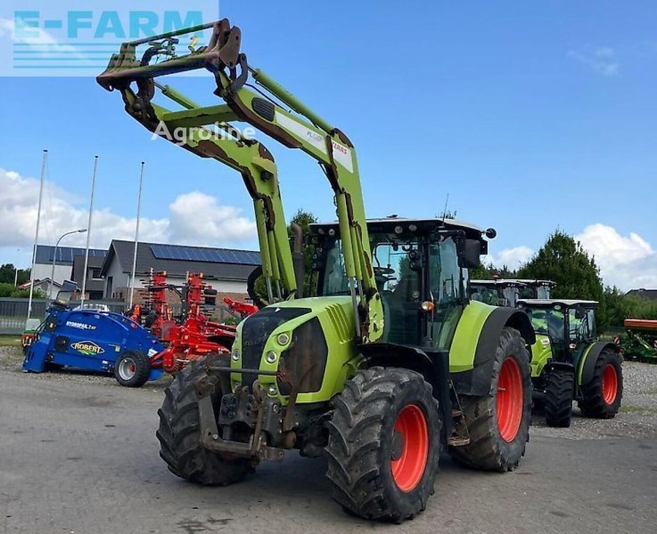 Claas arion 640 cis hexashift CIS traktor točkaš