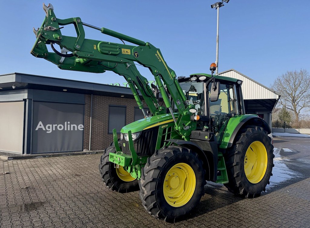 John Deere 6110M traktor točkaš
