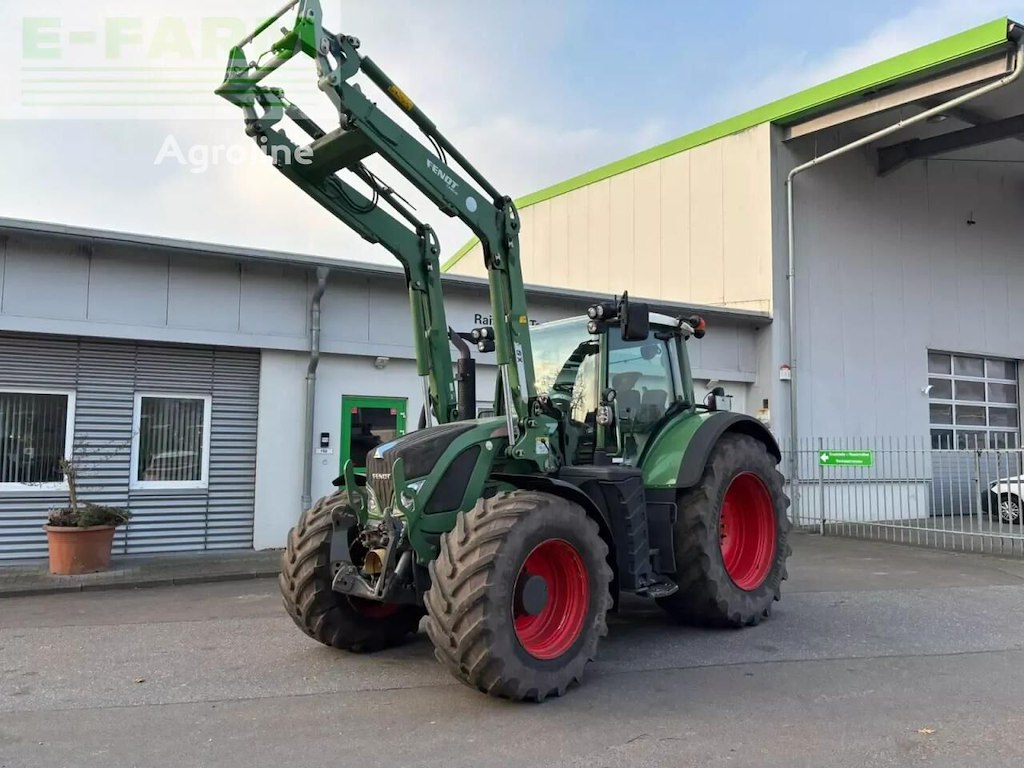 Fendt 724 scr traktor točkaš