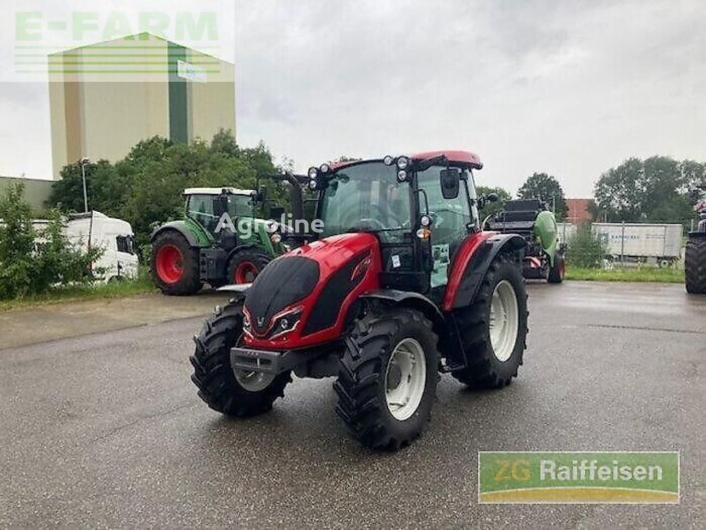 Valtra a85 traktor točkaš