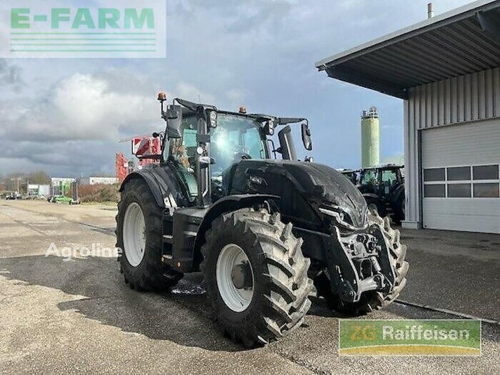 Valtra q245 traktor točkaš