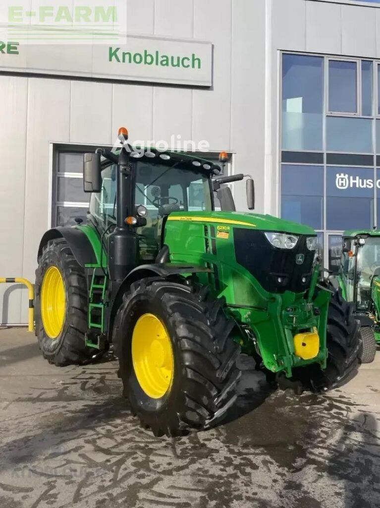 John Deere 6230r traktor točkaš