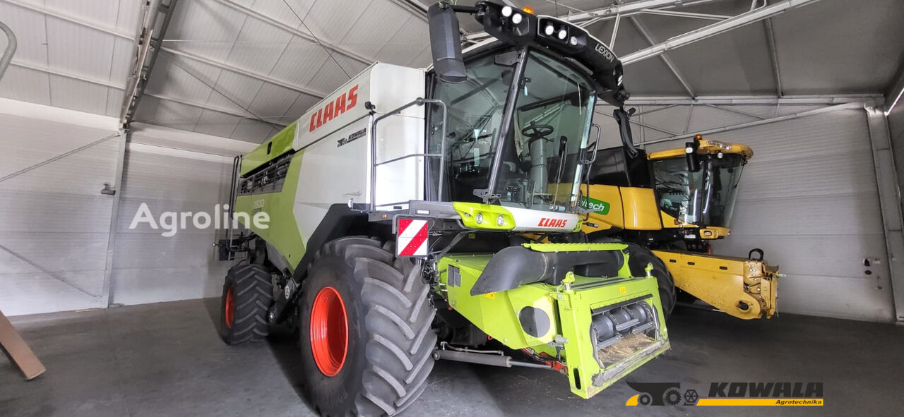 Claas Lexion 7500 + V930 kombajn za žito