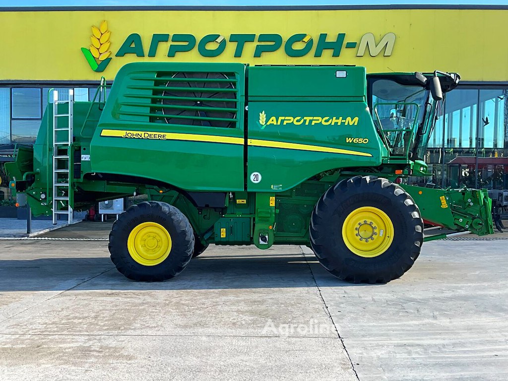 John Deere W650 kombajn za žito