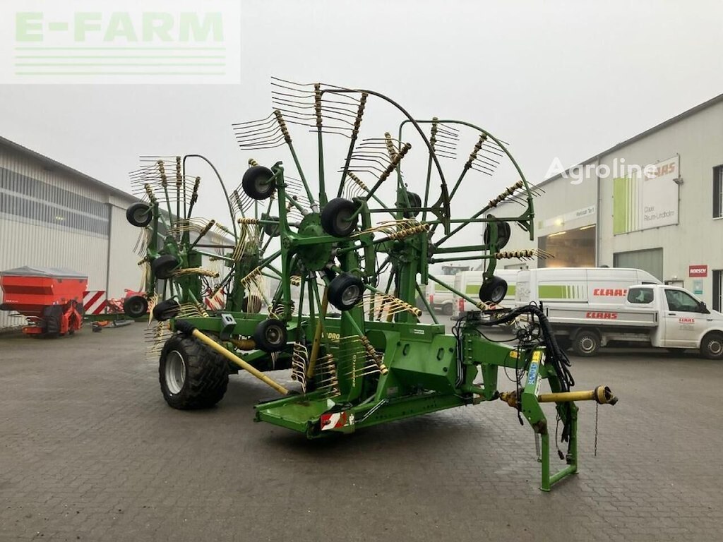 Krone swadro 1400 plus prevrtač sena