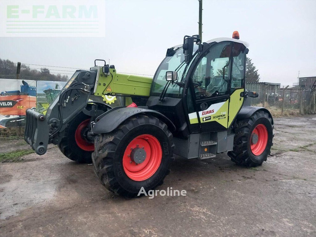 Claas USED SCORPION 736V poljoprivredni utovarivač