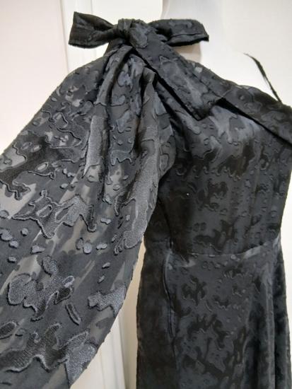 Elegantna duga haljina