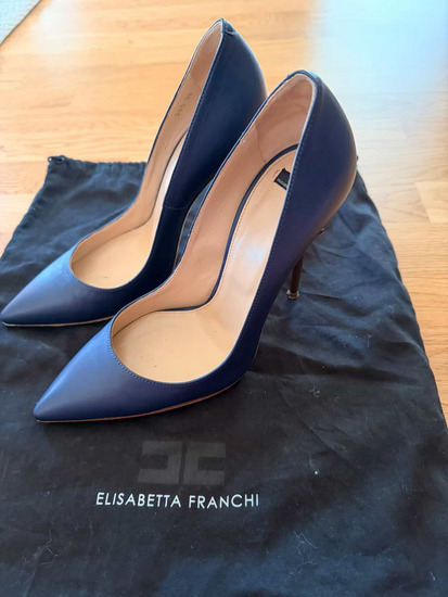 Elisabetta Franchi salonke