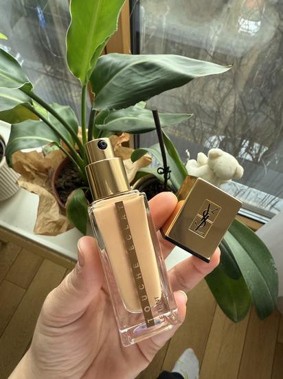YSL Touche Eclat puder b40